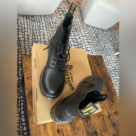 Dr. Martens | Shoes | Doc Marten 46 Pascal Virginia Leather Combat ...